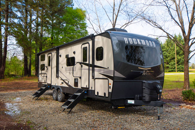 Rockwood 2706ws Exterior Length Feet